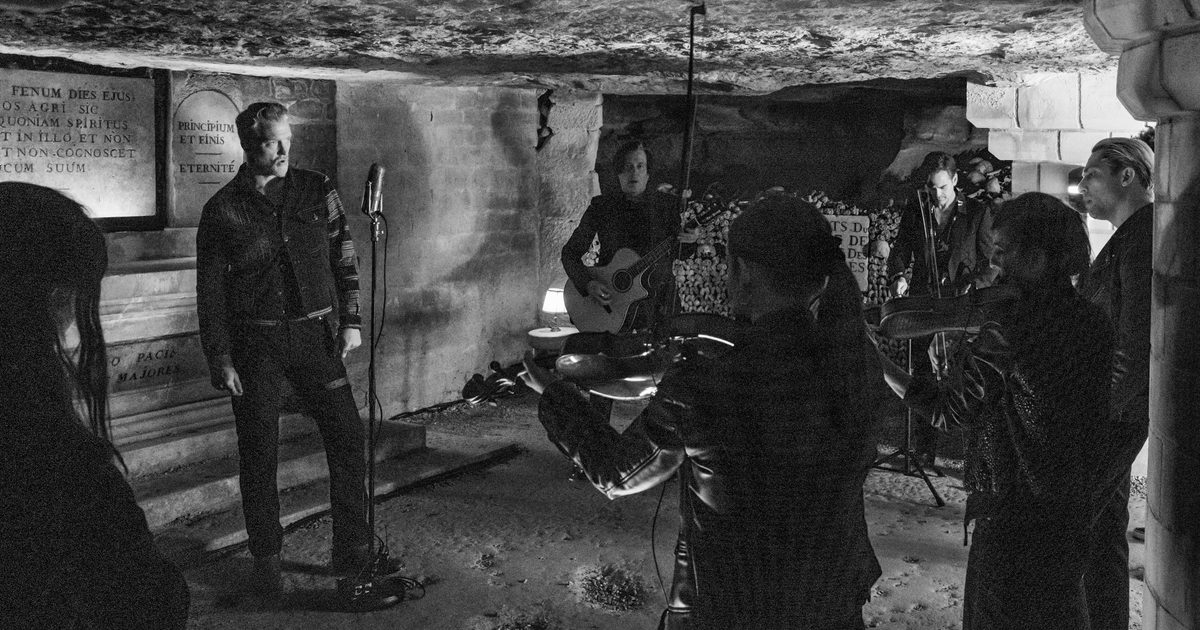 Mandy + QOTSA Alive in the Catacombs | Eye Filmmuseum